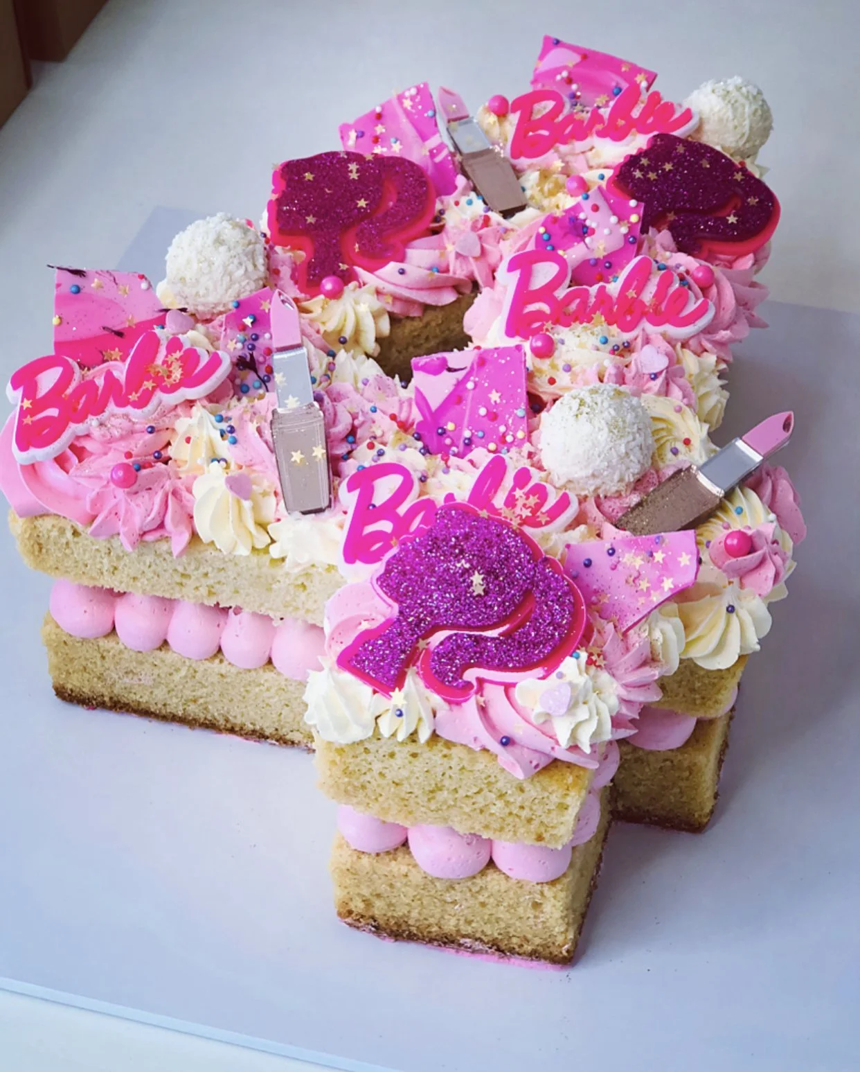 NUMBER/LETTER CAKES — Arianna's Little Bakery