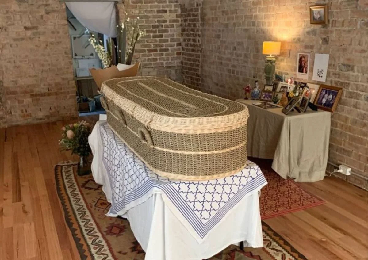 Coffins and Caskets | Honour Life with Dignity and Choice — Life Rites ...