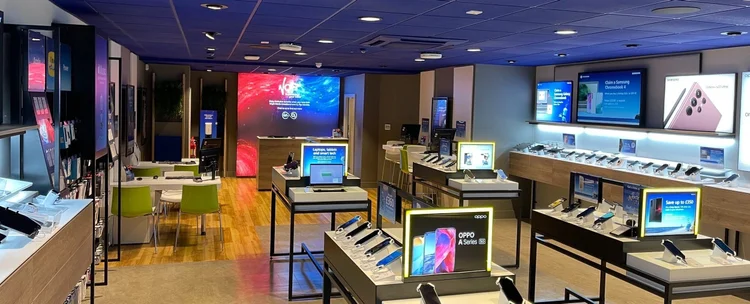 How do Virgin Media O2 do their internal comms? | Case Study ...