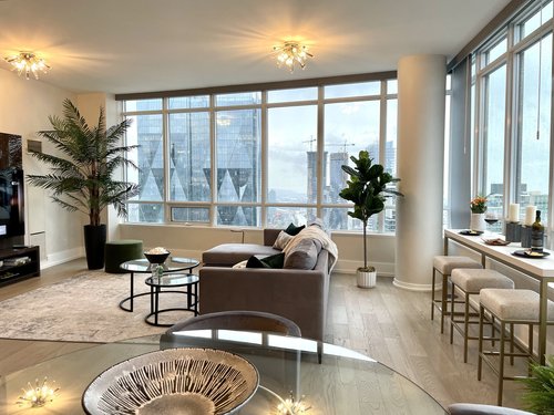 High-Rise Condo Renovation — Jackie Glass Inc.