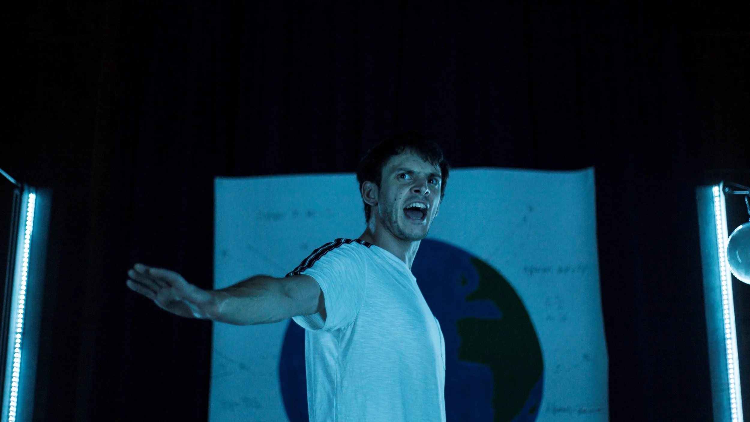 Catching Comets — Ransack Theatre Company