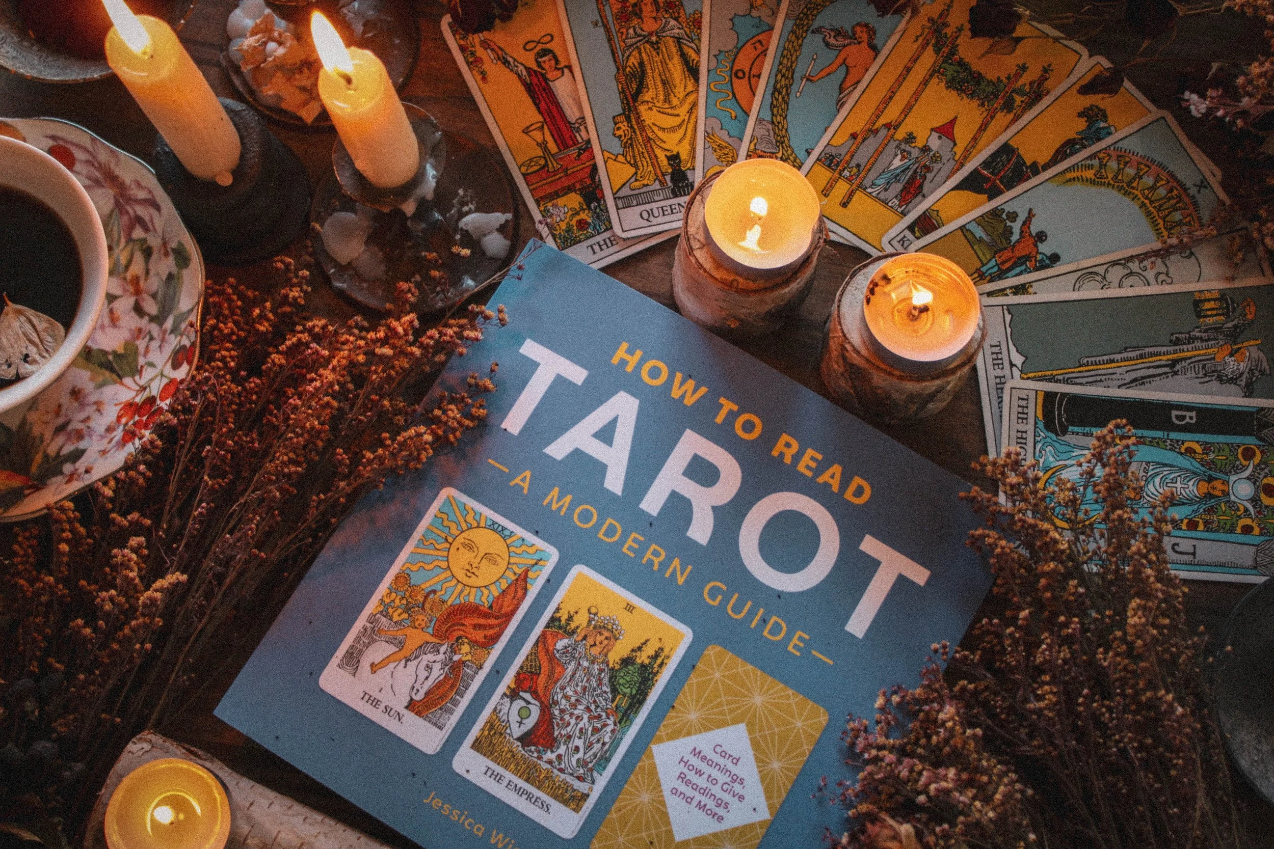 How to Read Tarot Book Review — Spirit Element