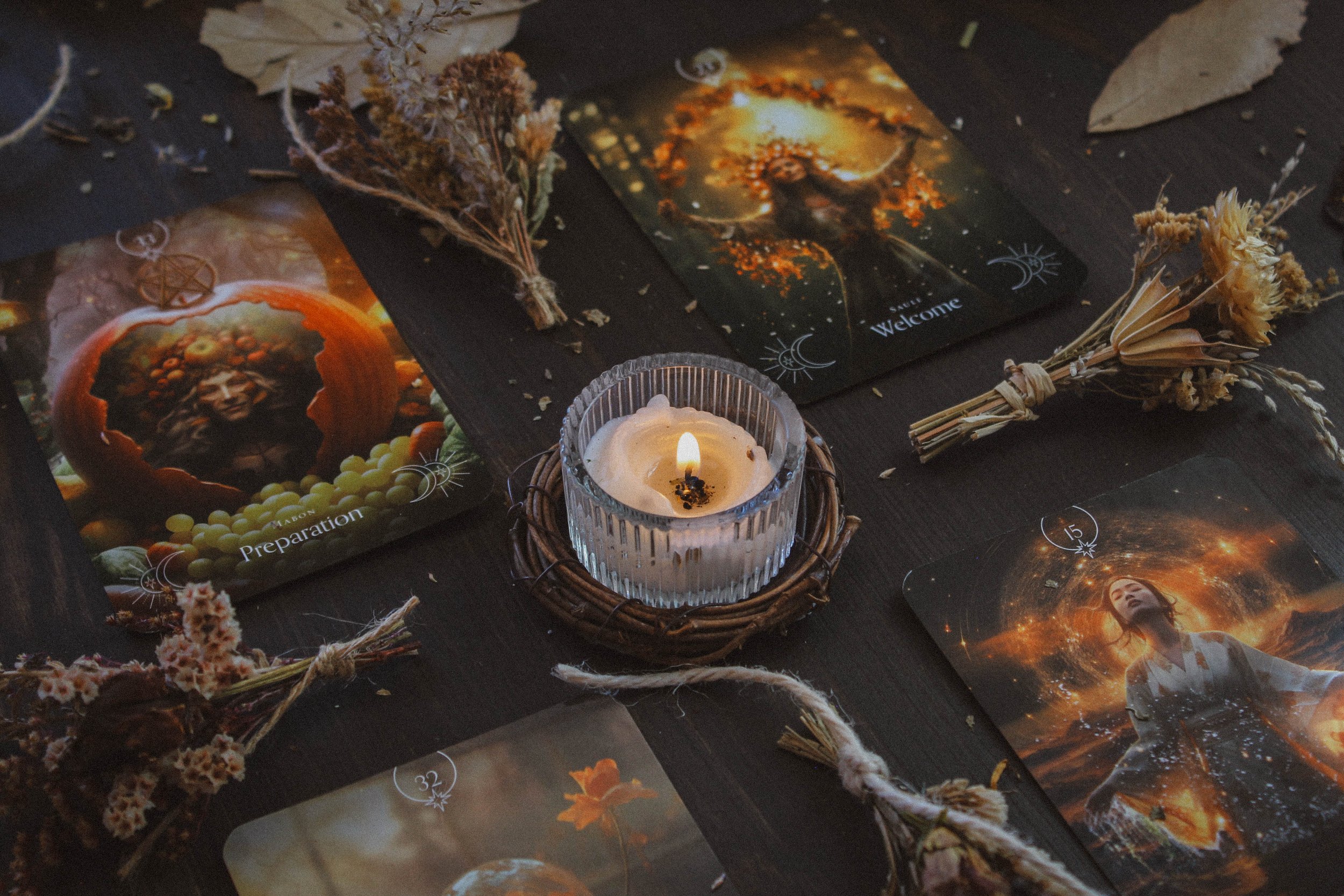 Queen of the Sun Oracle Review — Spirit Element