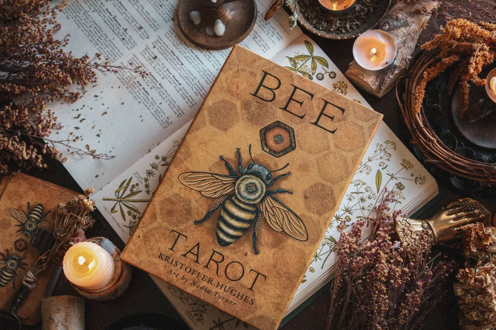 Bee Tarot Review — Spirit Element