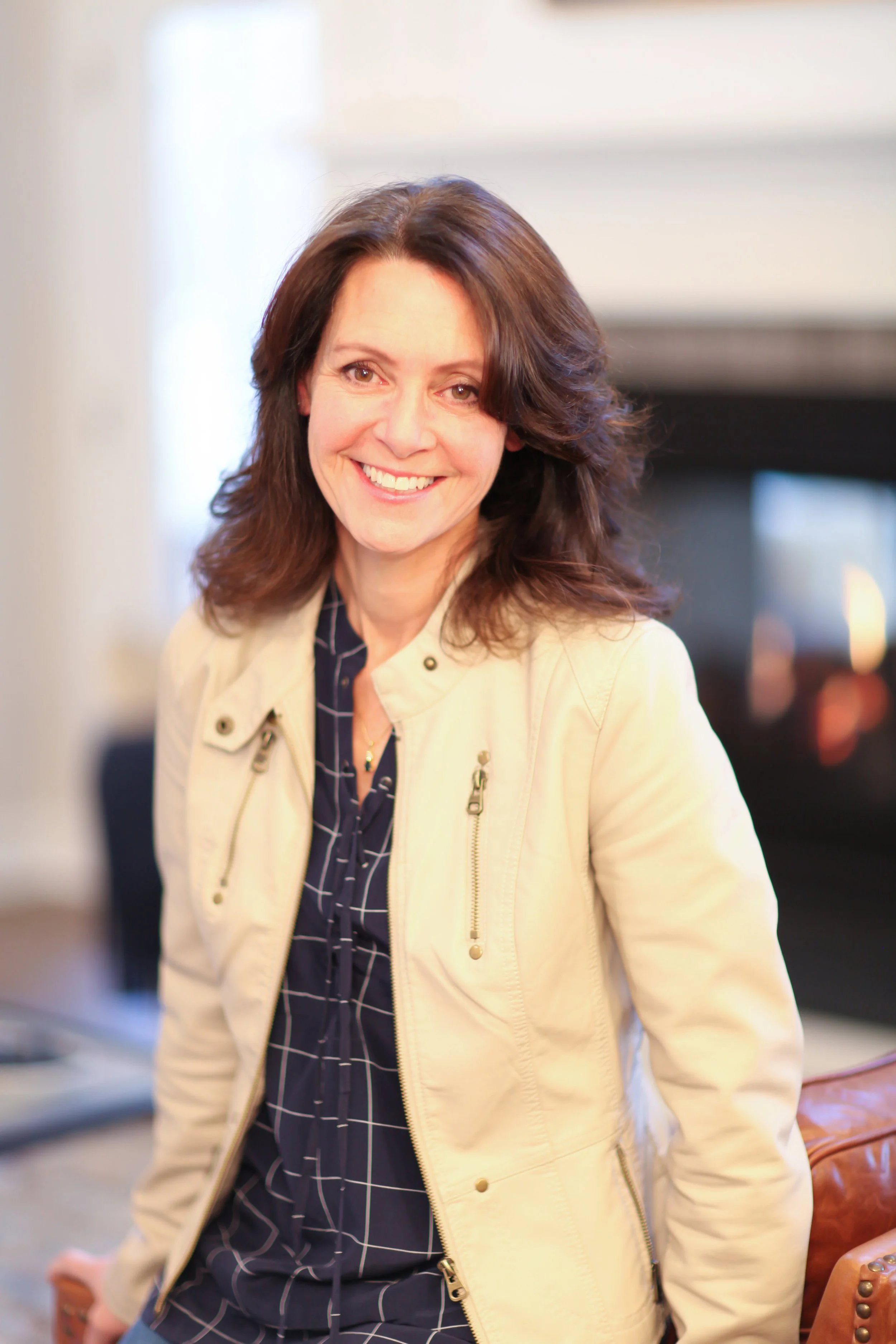 About — ELIZABETH MELHORN