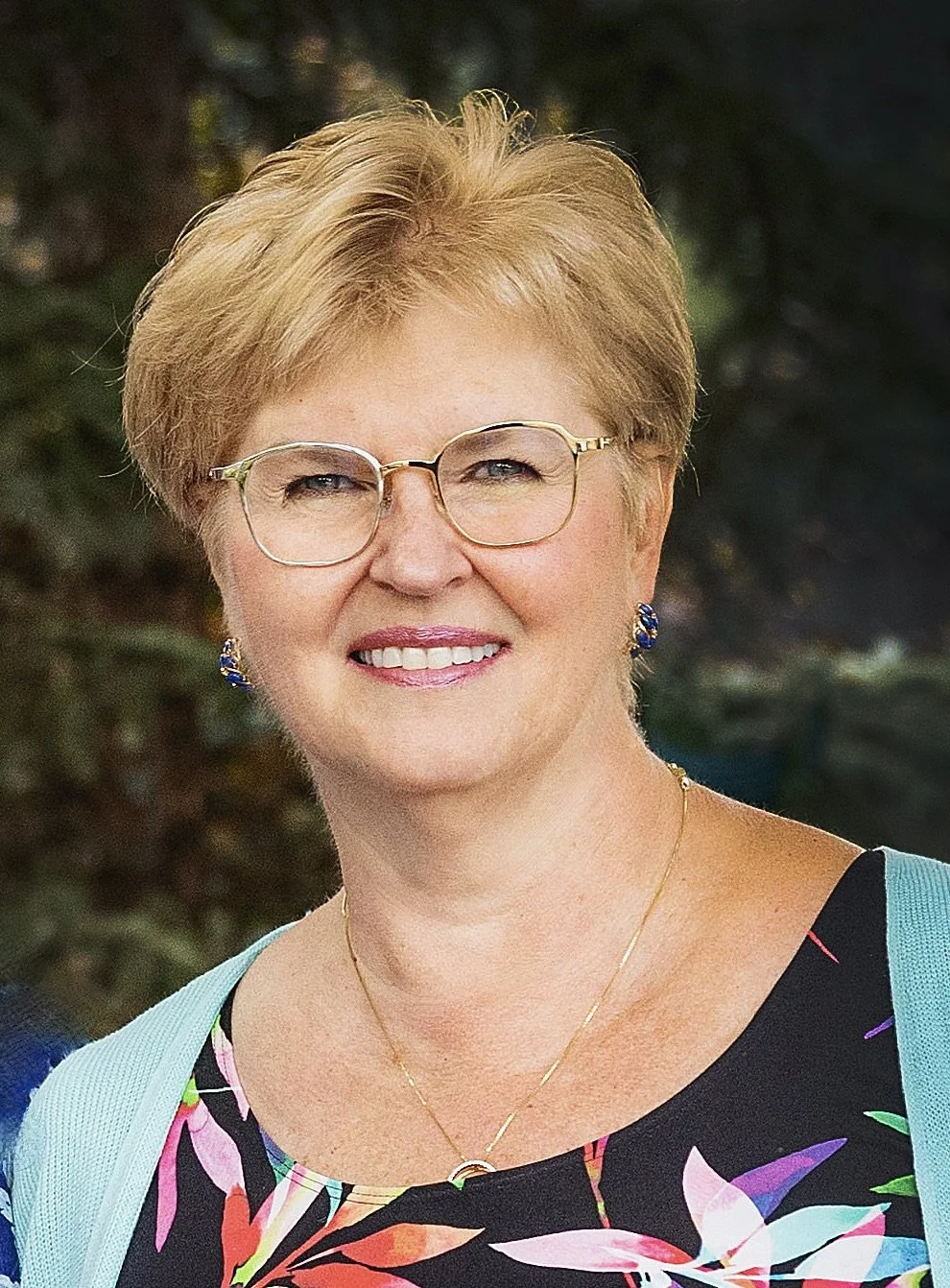 Our Team — Ever Square Medical