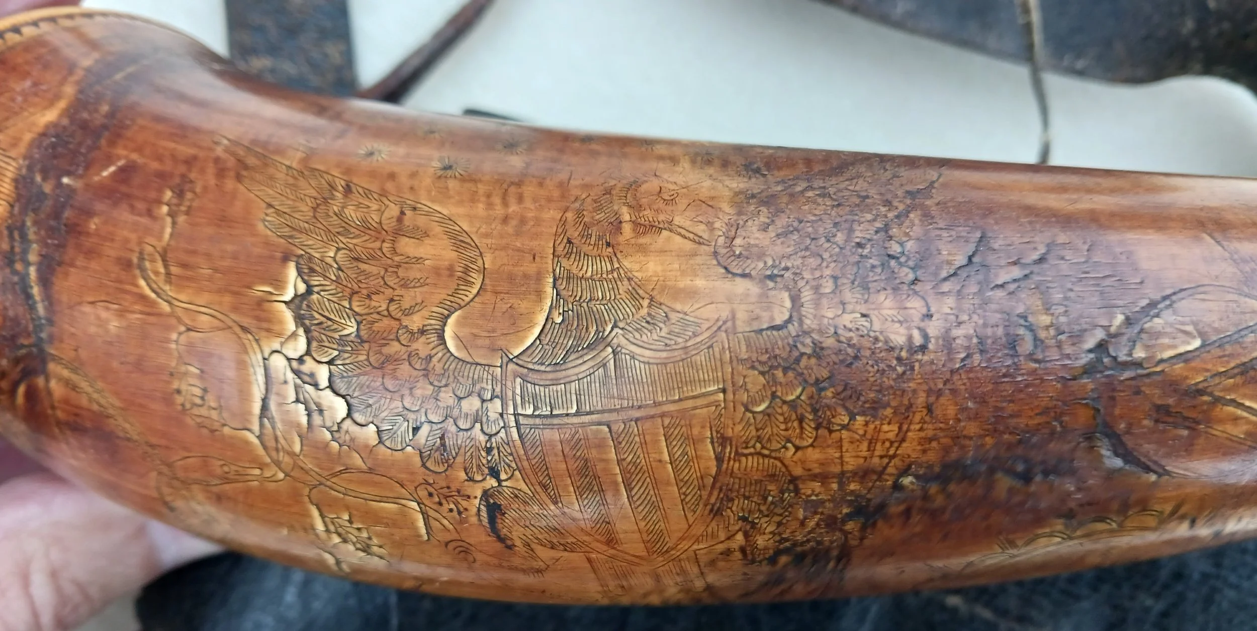 Tansel Powder Horns with Their Original Hunting Bags © — Kentucky Gunmakers