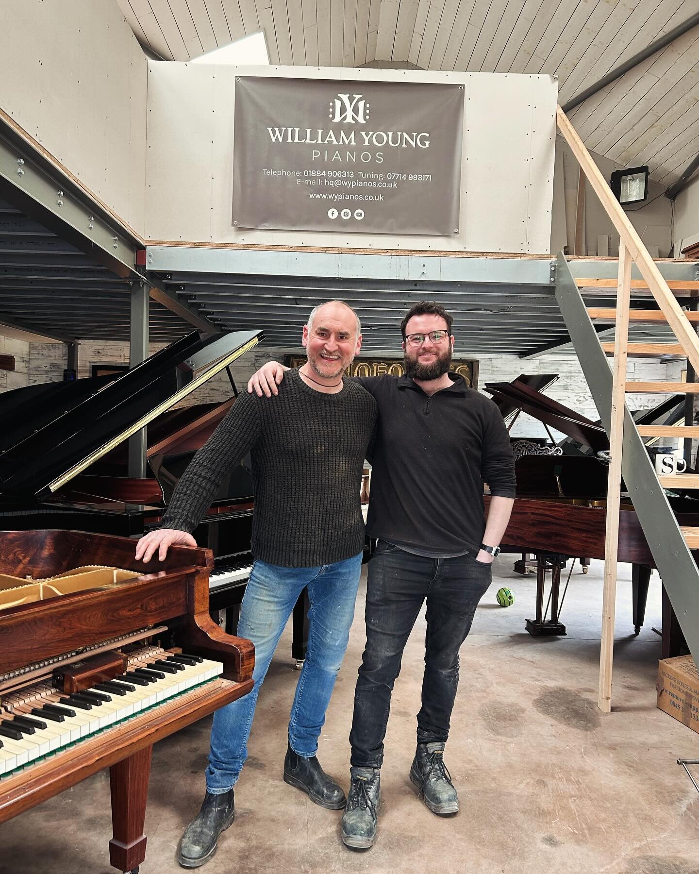 Steve Droy Pianos - Concert Piano Tuner