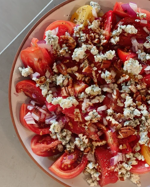 Recipe: Tomato and Blue Cheese Salad — Lilliana Vazquez