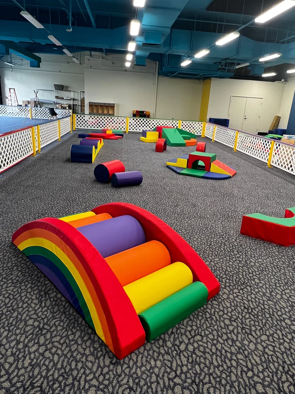 Gallery 3 — Hale Pa'ani o na Keiki