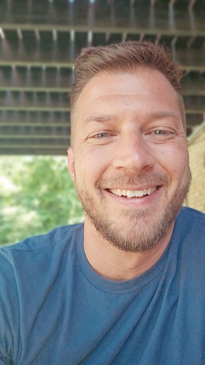 Pastor Justin Walker