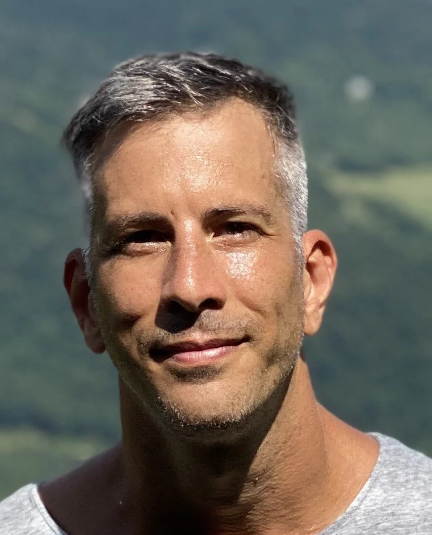 Our Instructors — Dr Damian Folch