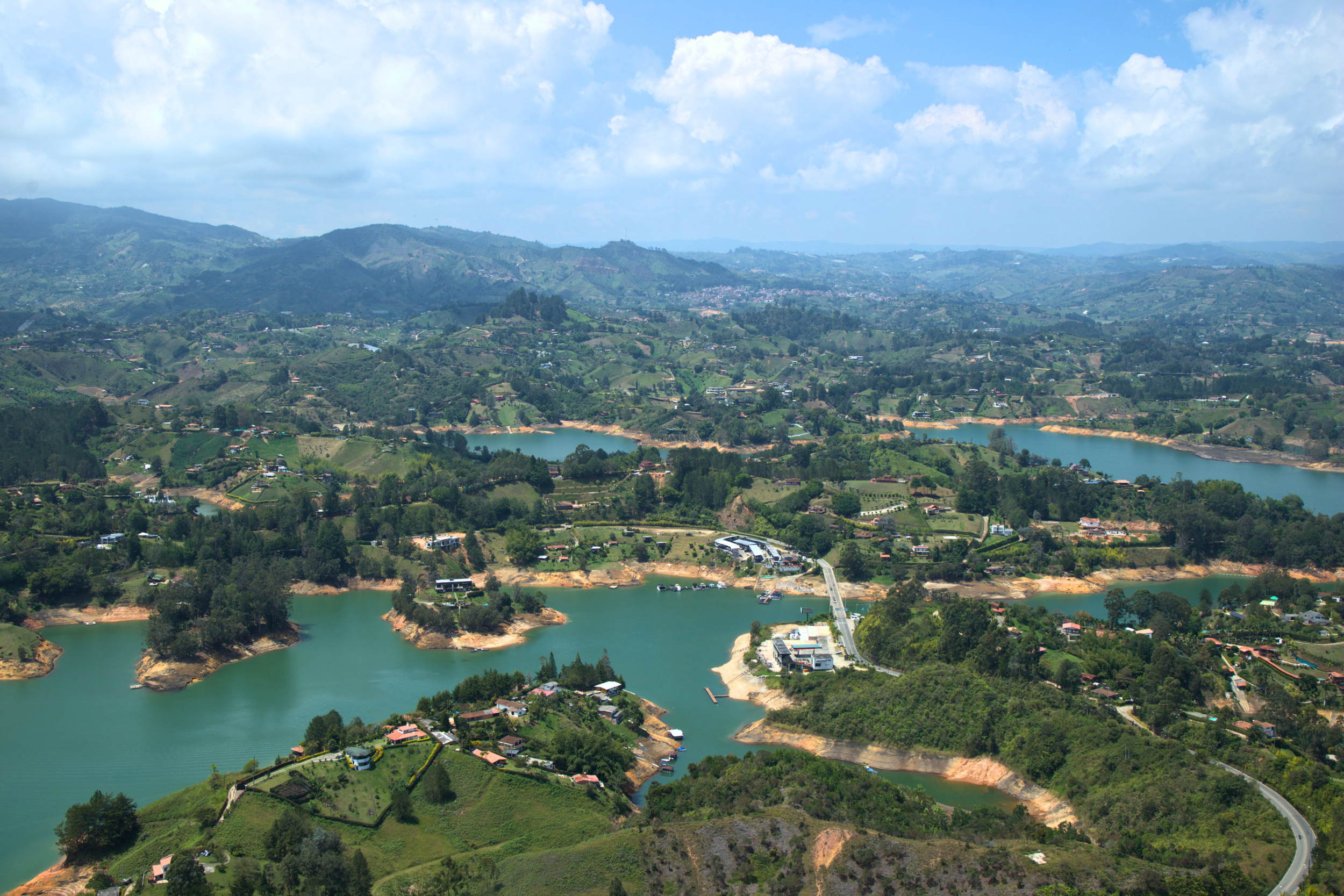 Exploring Guatapé, Colombia: A Guide to Colorful Streets and the Famous ...
