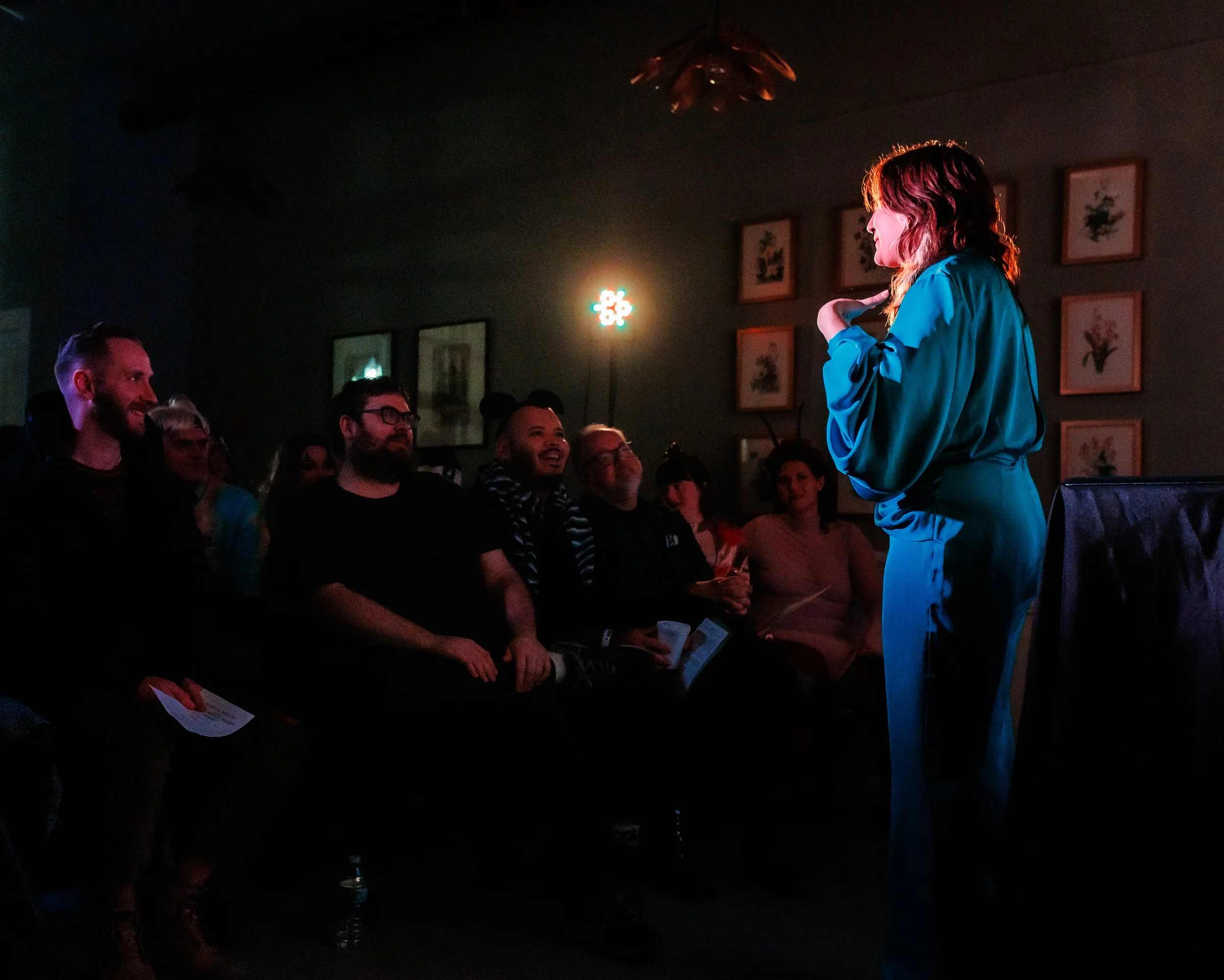 Rebecca Spectre | Chicago Magician