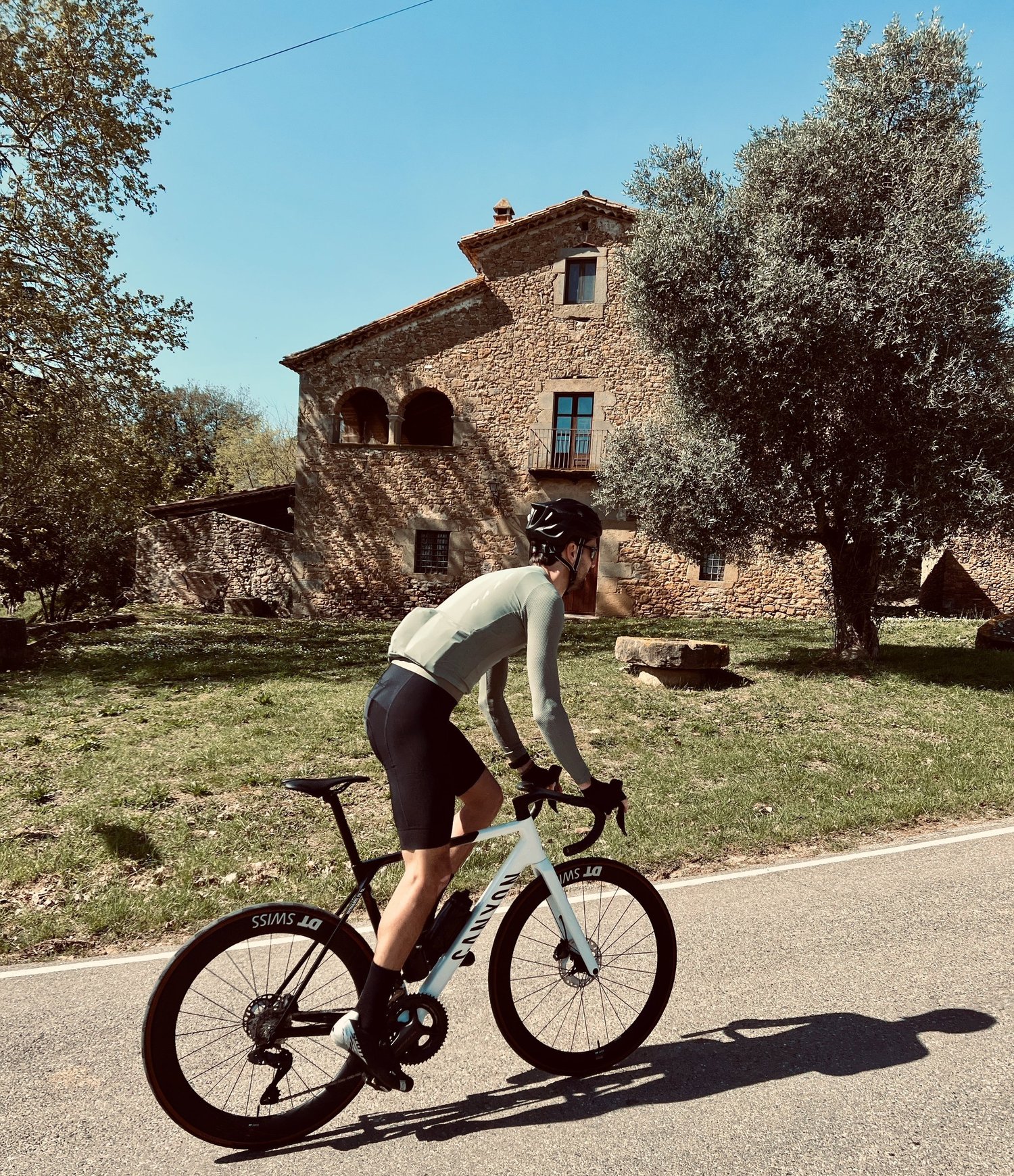 The best routes and spots for road cyclists in Girona — Cycling Aficionados