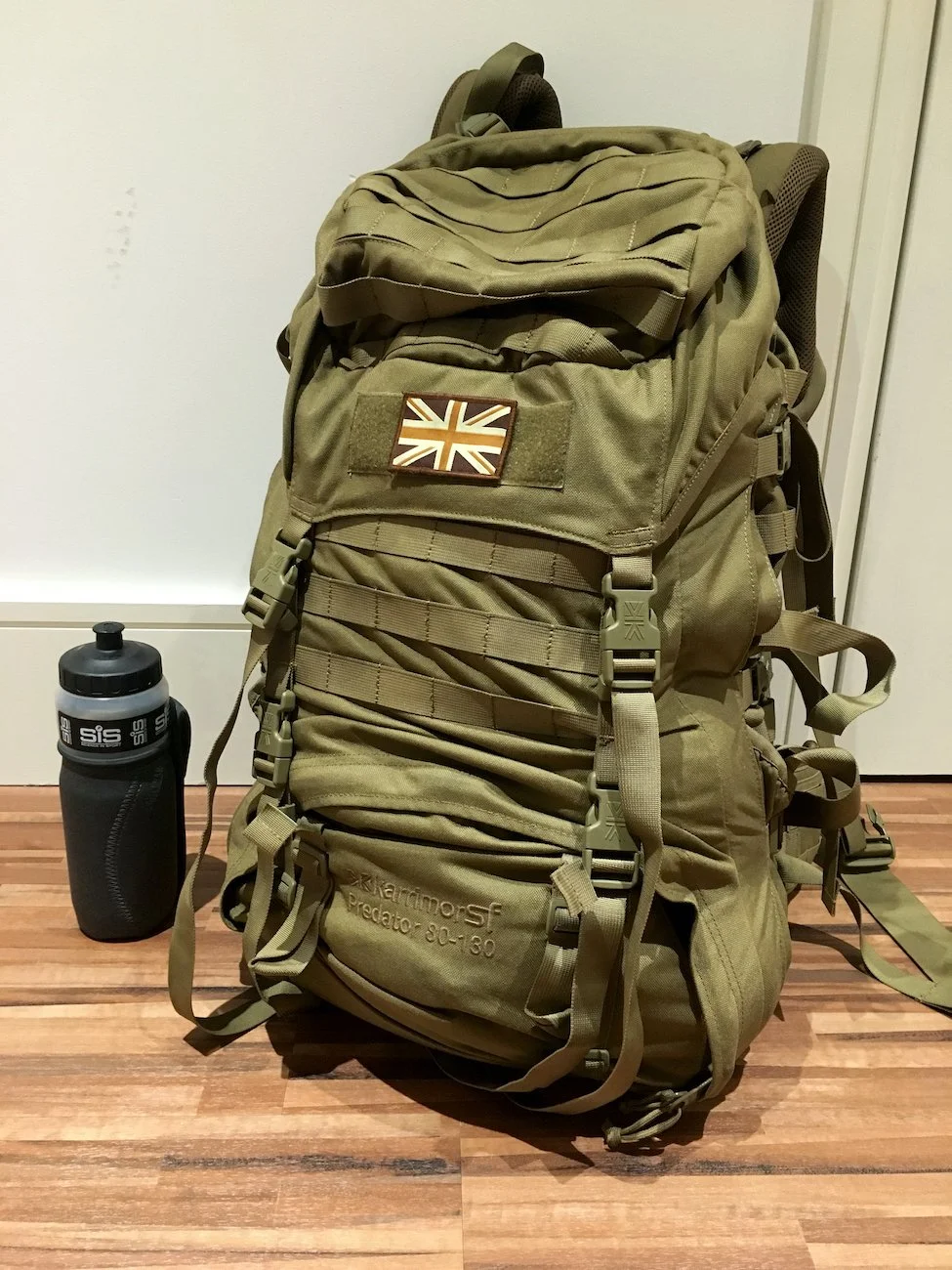 What it's like to walk the London marathon carrying a 100-lb backpack ...