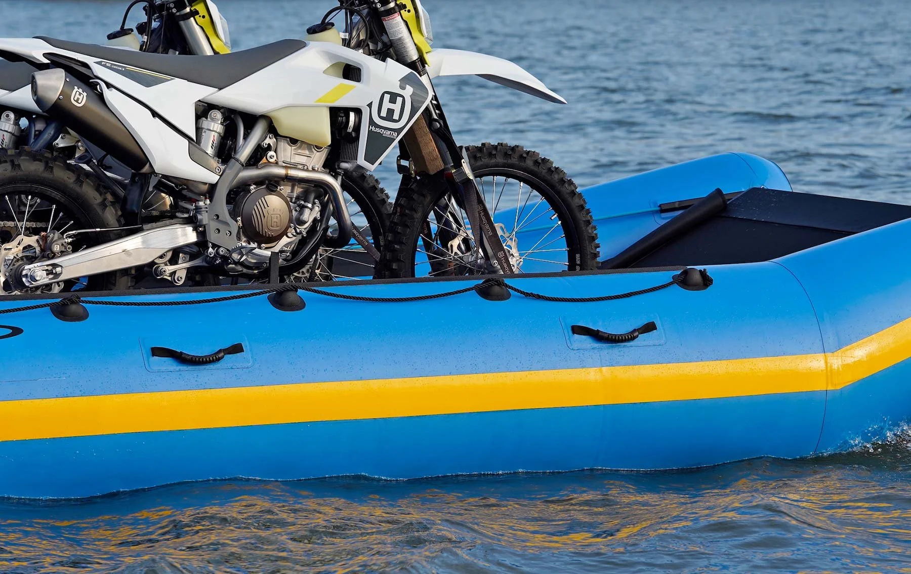 Inflatable Boats With Motor | Where will you ROAM?