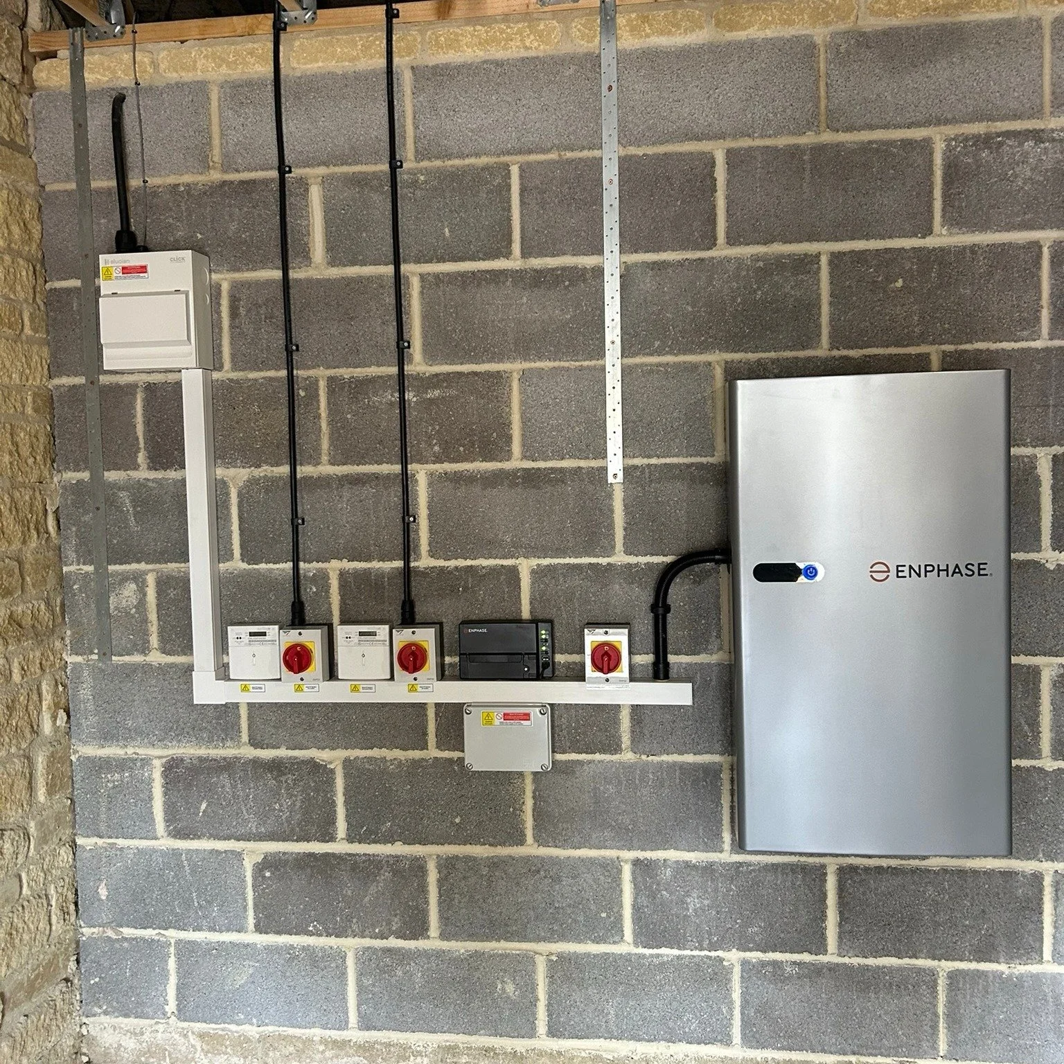 7.3kW Enphase Solar System & 5kW IQ Battery Storage - Cheltenham — Solr