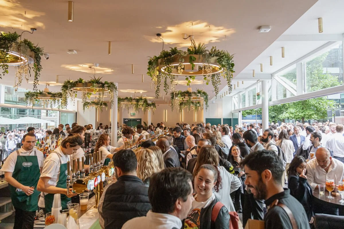 Rooftop Bar in Canary Wharf | London — OASIS BAR & TERRACE