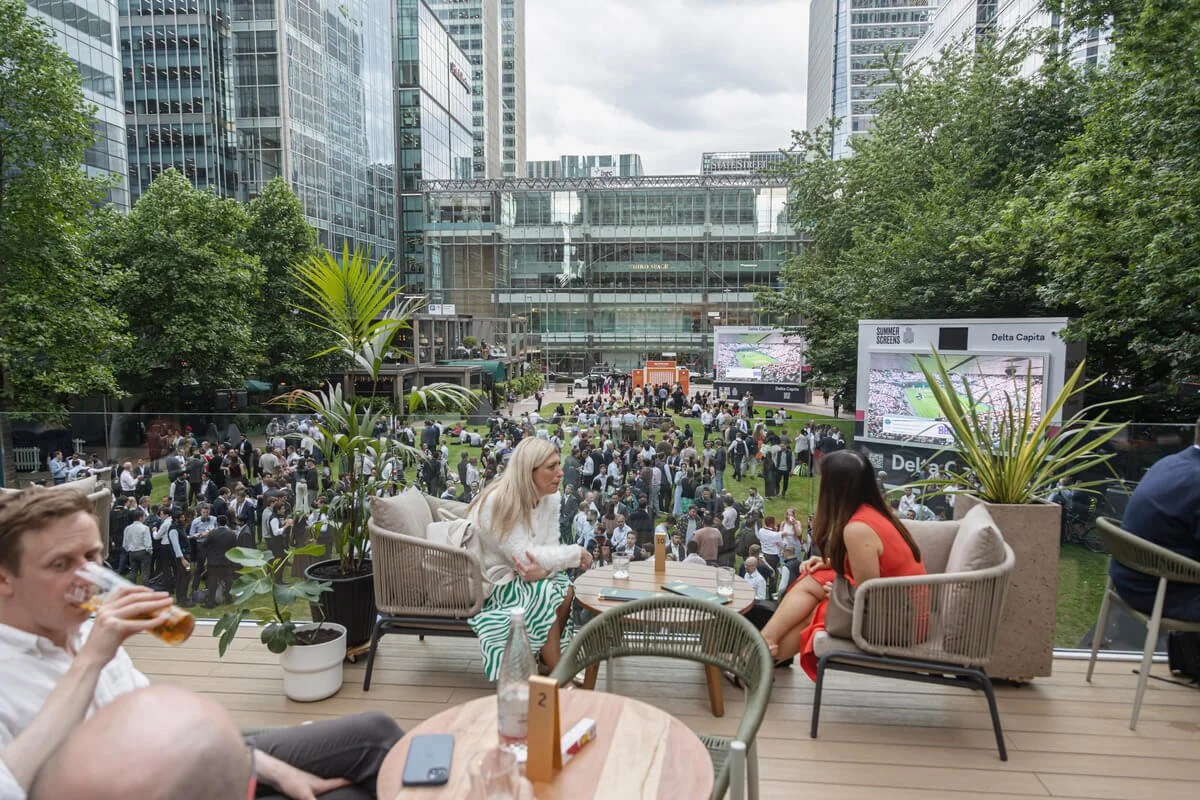 Rooftop Bar in Canary Wharf | London — OASIS BAR & TERRACE