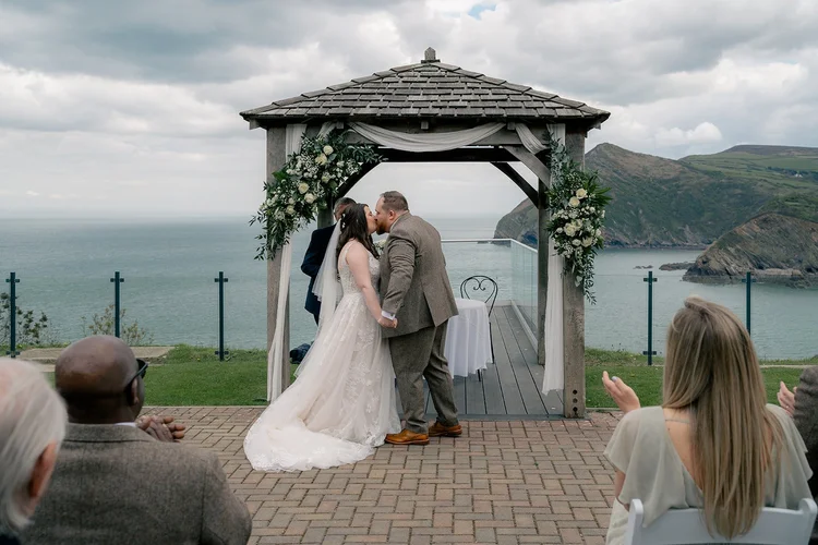 Sandy Cove Hotel Wedding Photography - Terri & Sam — Wedding Photography