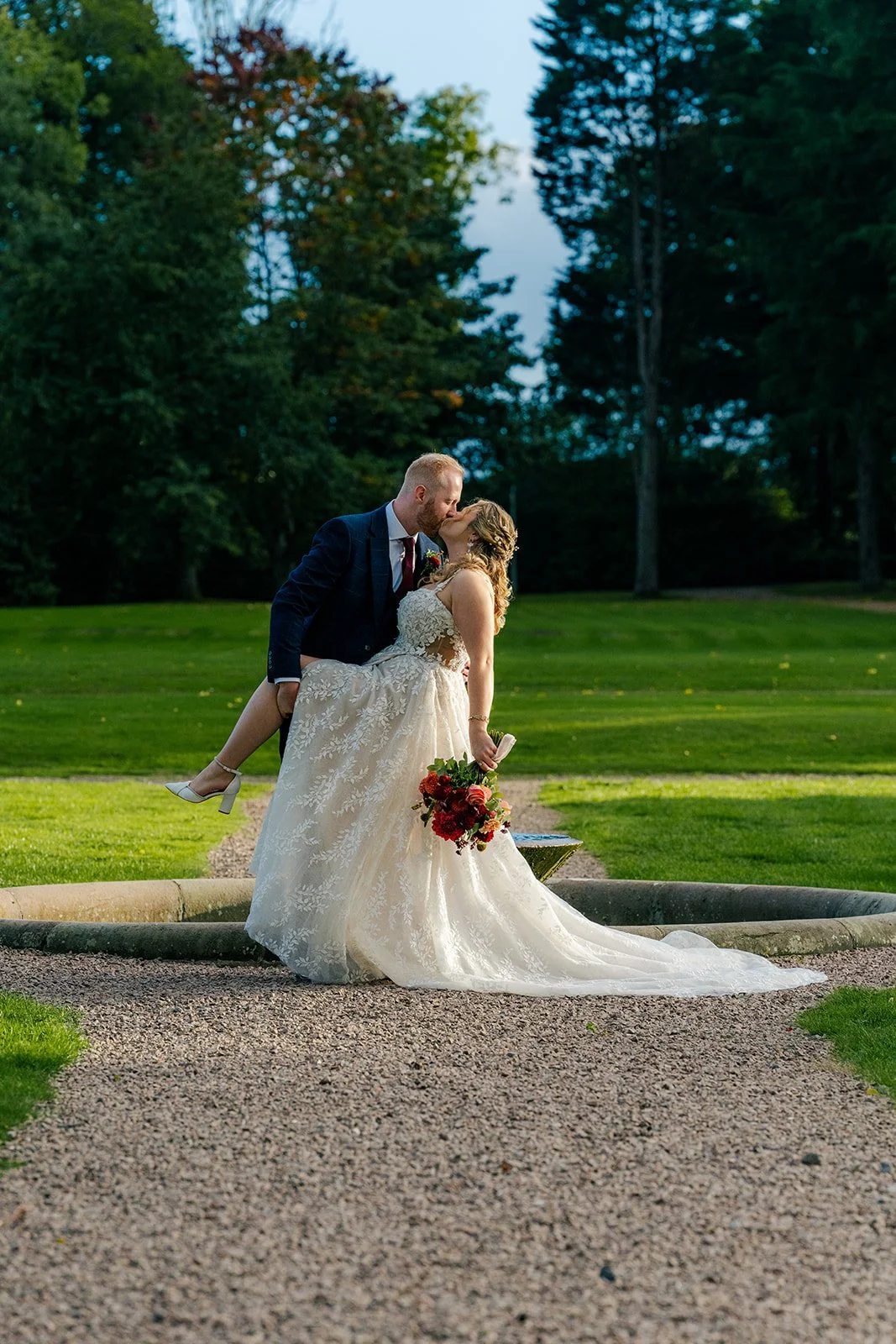 Eastwood Park Wedding Photography - Lucy & Jay — Wedding Photography