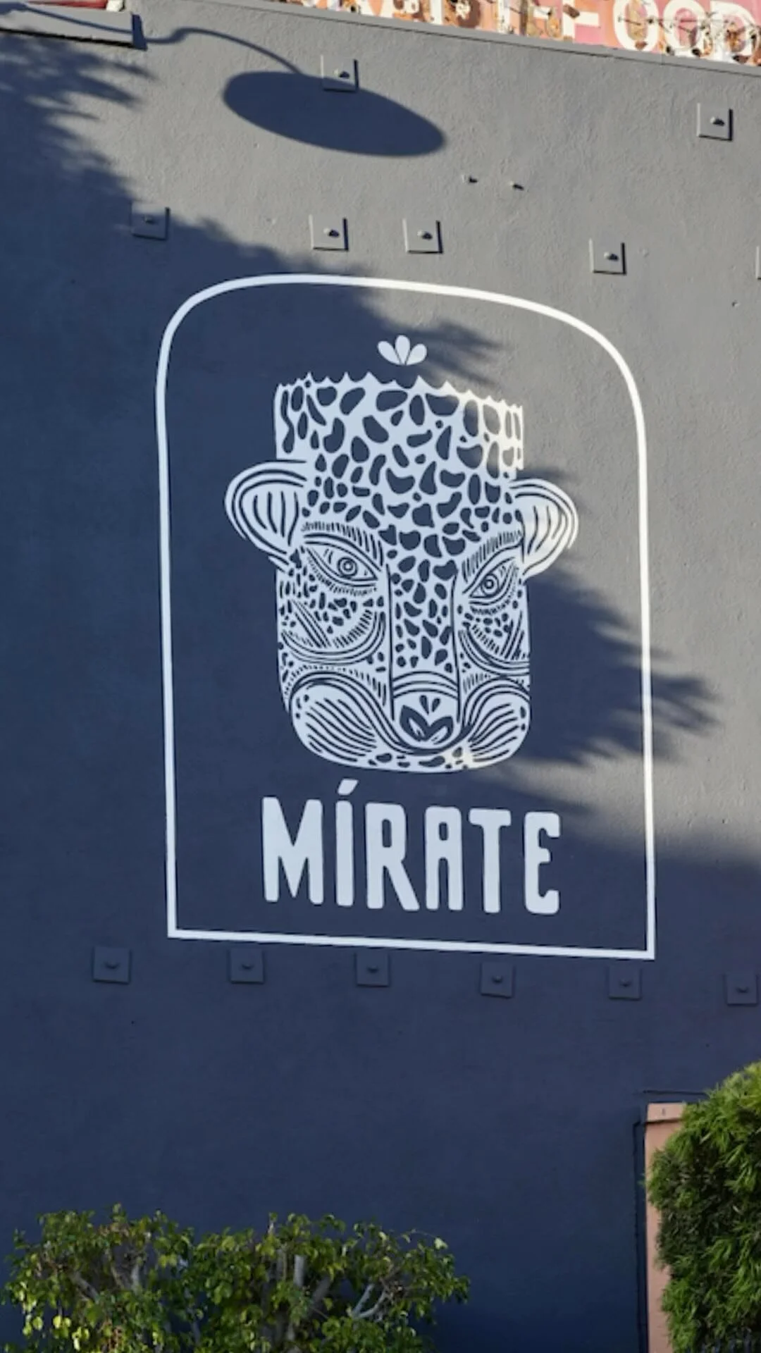 Mirate - Mexican Restaurant and Bar in Los Feliz