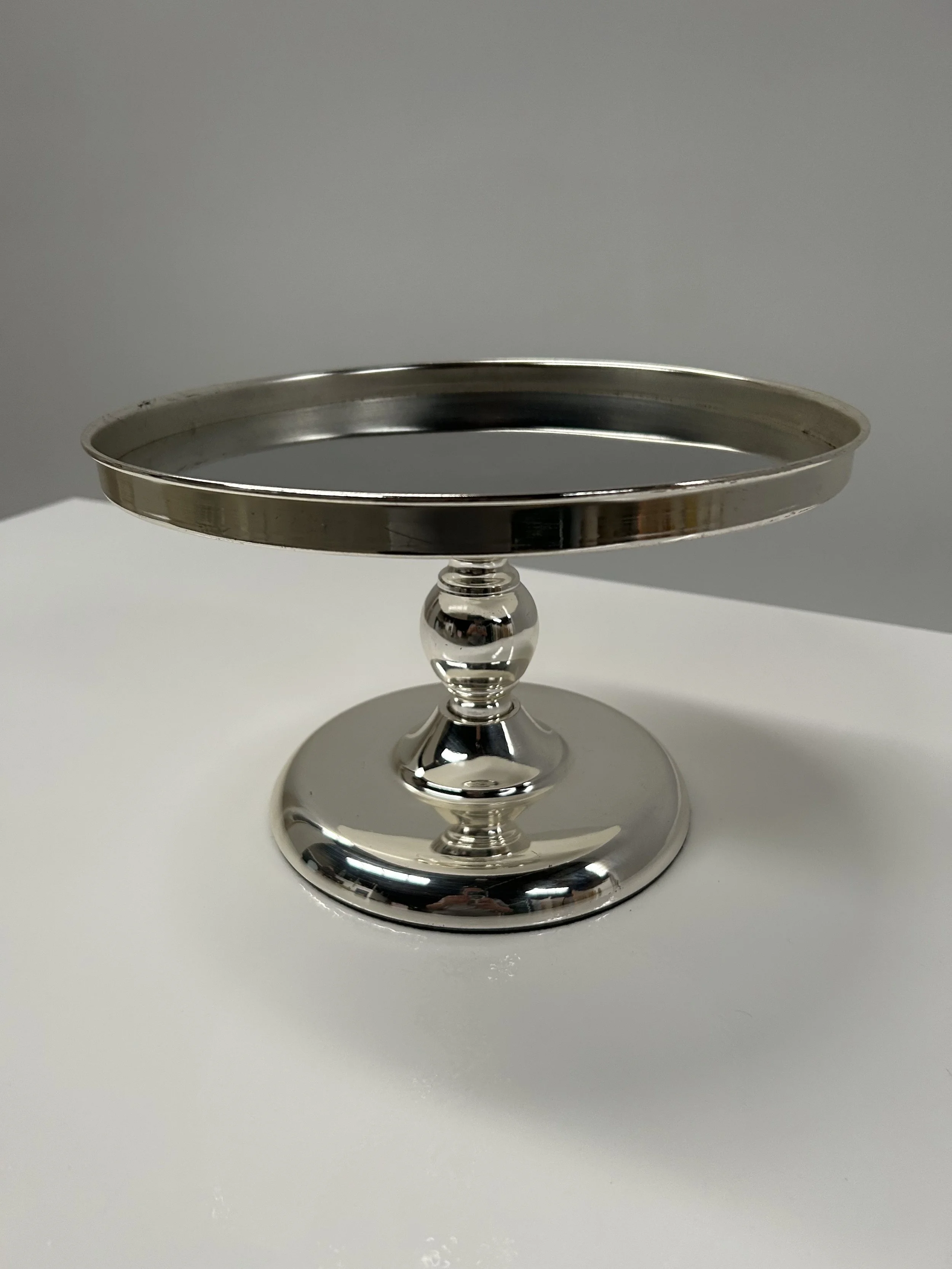Gold Cake Stand — Luxe Events