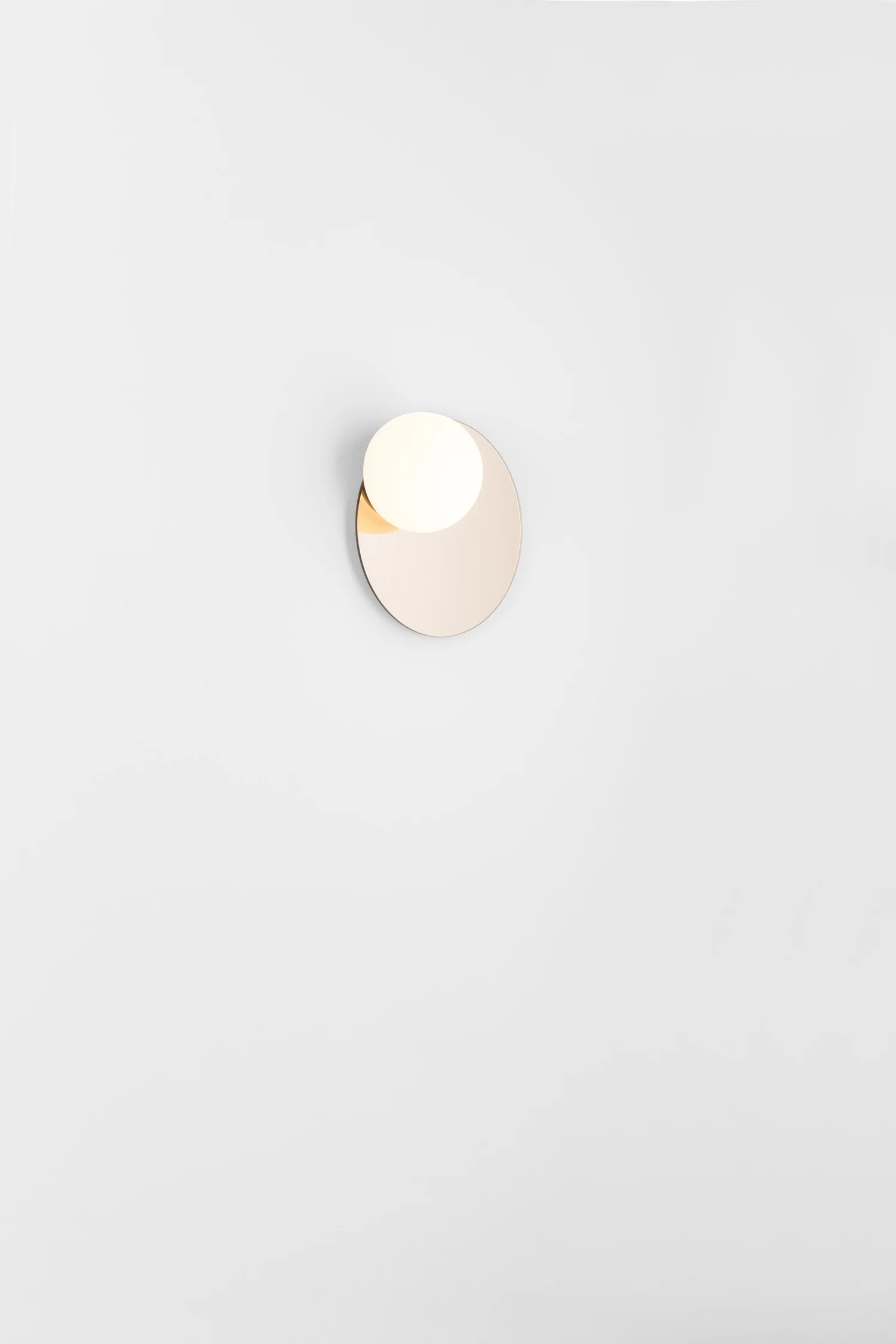 Outdoor Wall Sconce Black CIRC A-3720X by Estiluz — estiluz