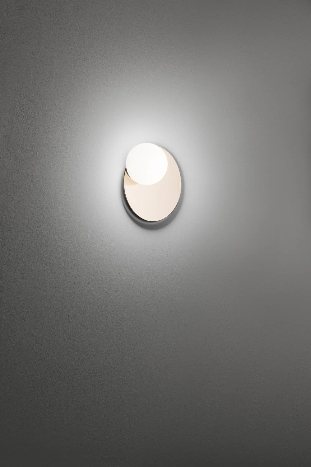 Outdoor Wall Sconce Black CIRC A-3720X by Estiluz — estiluz