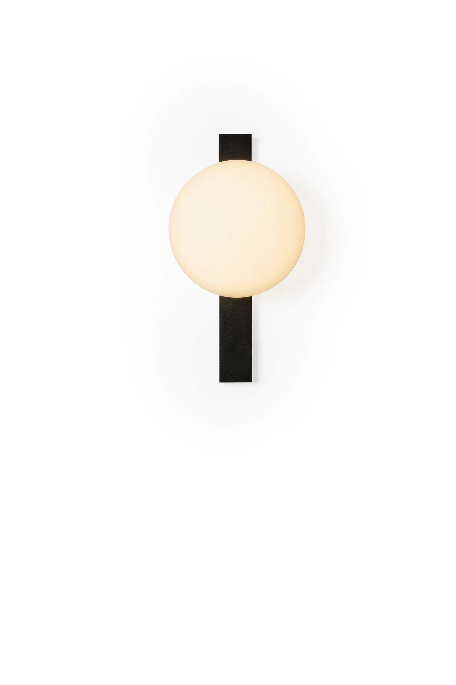 Outdoor Wall Sconce Black CIRC A-3720X by Estiluz — estiluz
