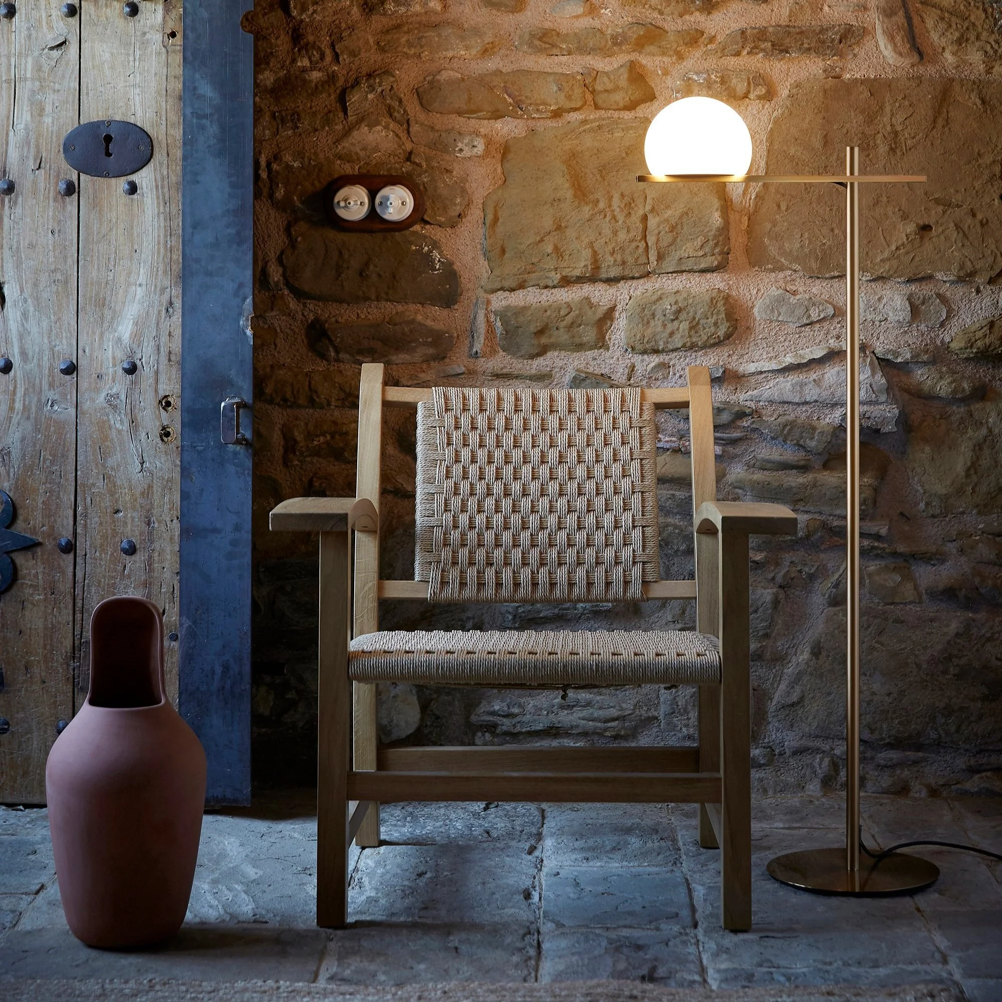 Outdoor Wall Sconce Black CIRC A-3720X by Estiluz — estiluz