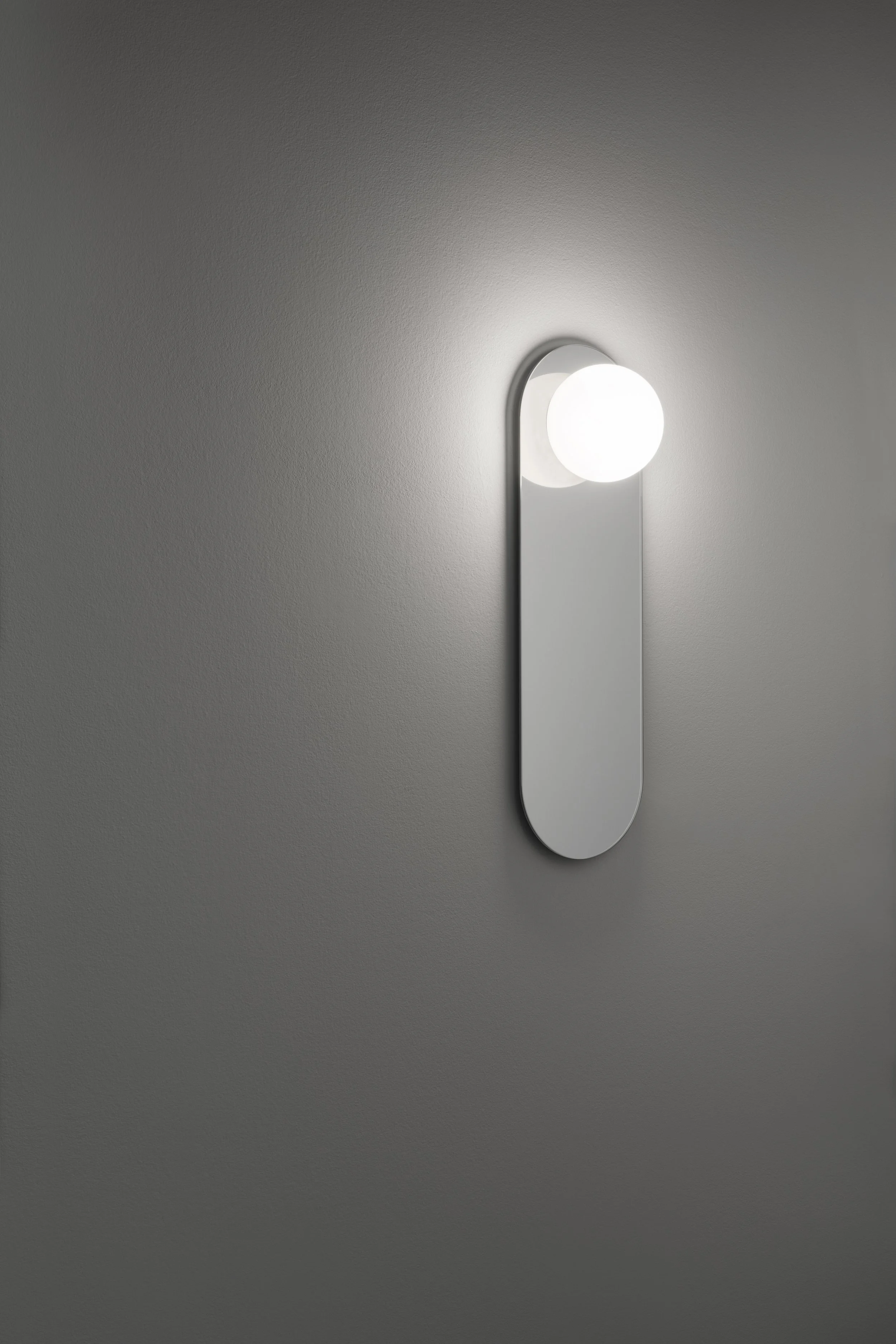 Outdoor Wall Sconce Black CIRC A-3720X by Estiluz — estiluz