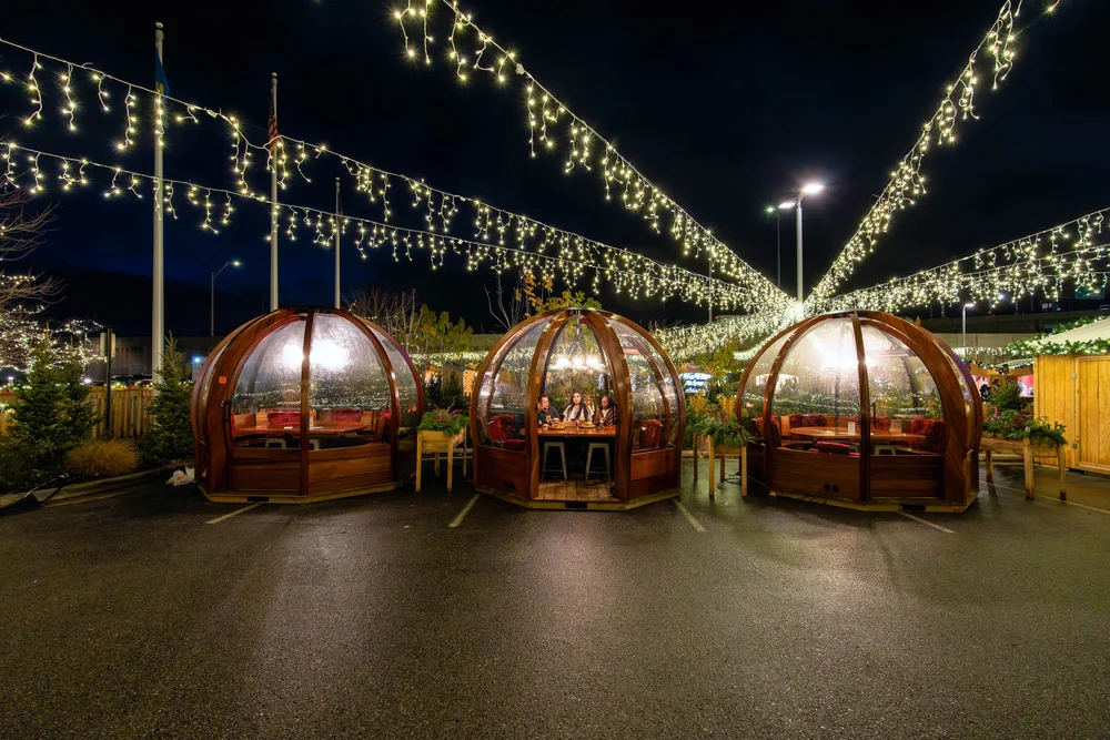 Alpenglobes — Grand Rapids Christkindl Markt