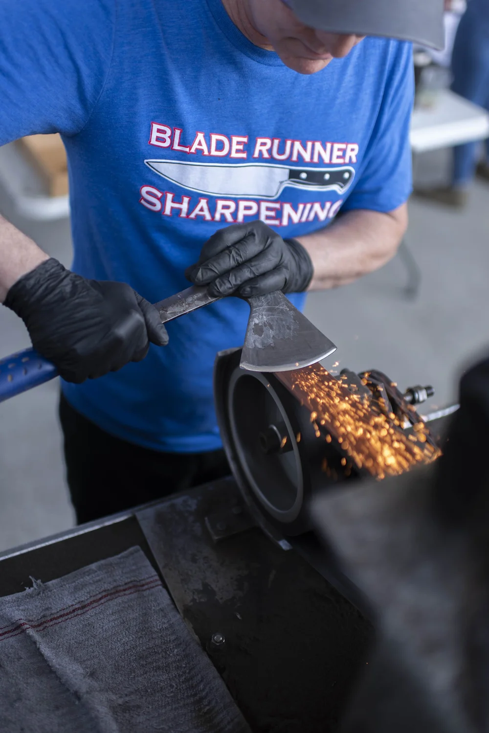 Contact 1 — Blade Runner Sharpening