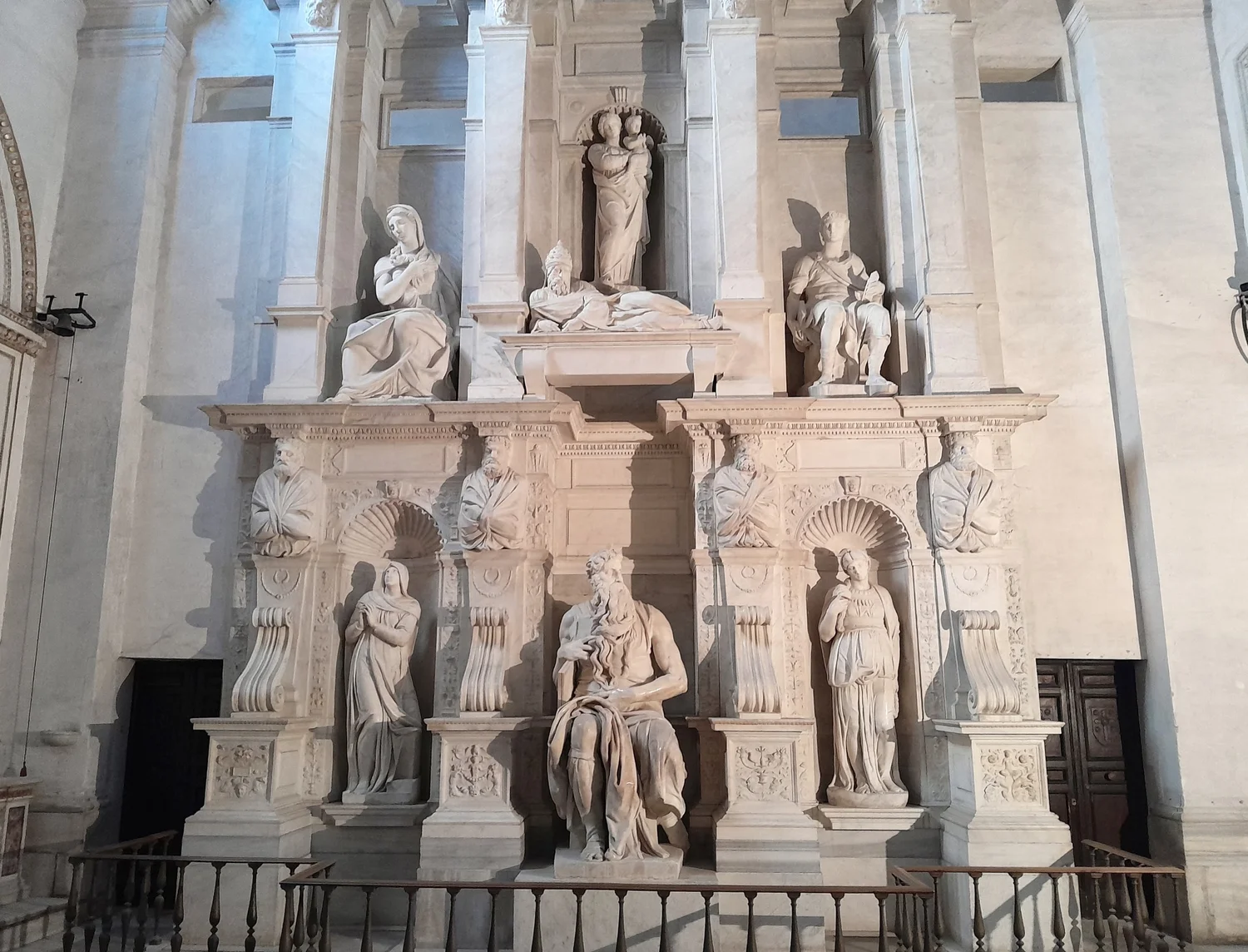 Exploring Michelangelo's Masterpiece: The Tomb of Pope Julius II in San ...