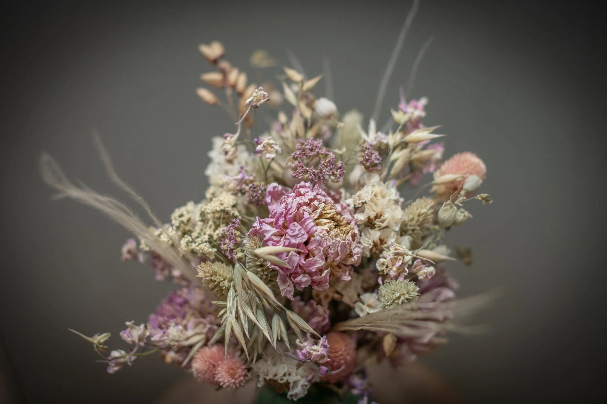 Neutral / white dried flower bouquet. British grown naturally dried ...