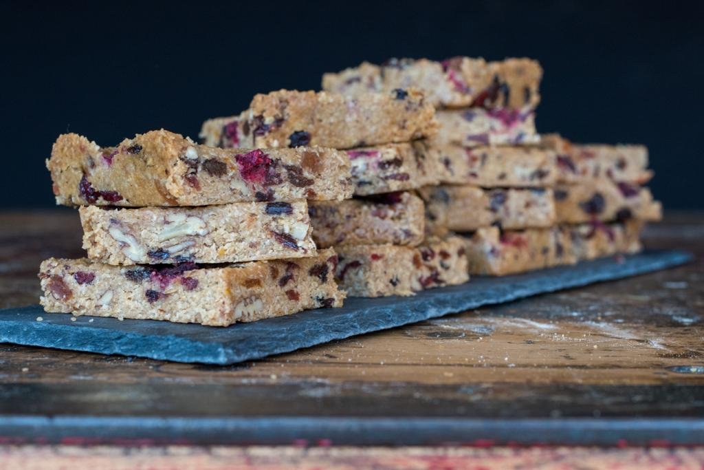 Fruity Flapjack Tray (V) — De Baere