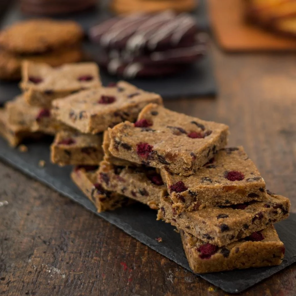 Fruity Flapjack Tray (V) — De Baere