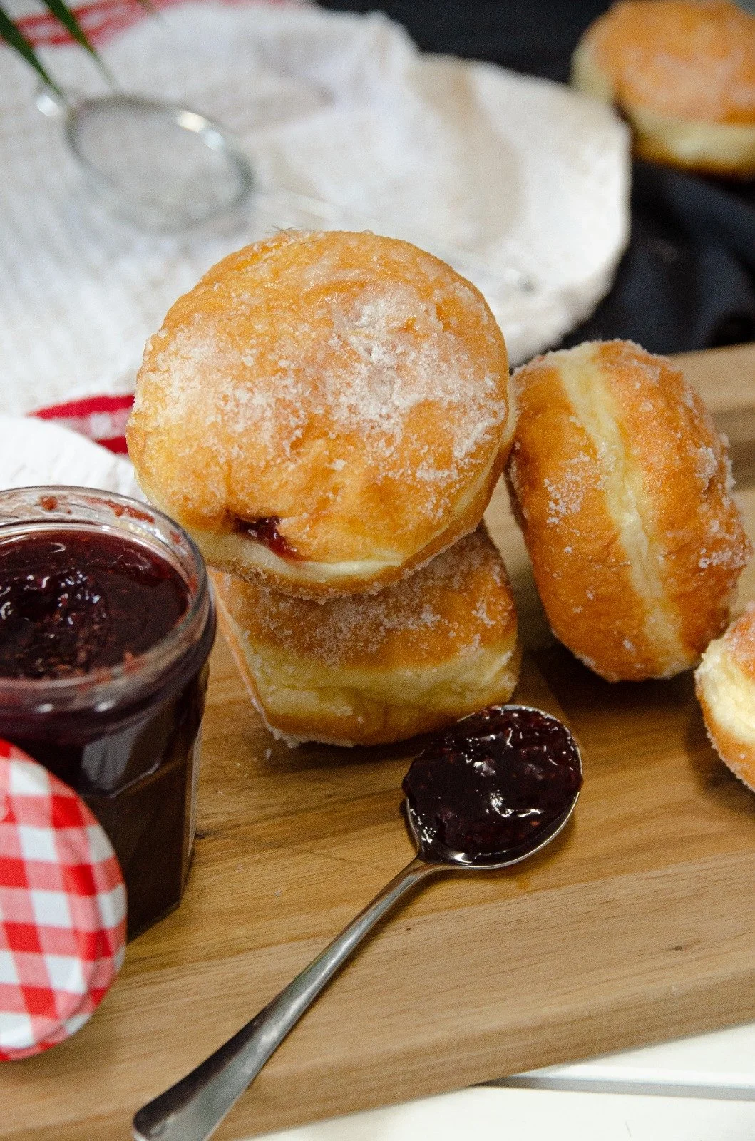 Custard Doughnut — De Baere