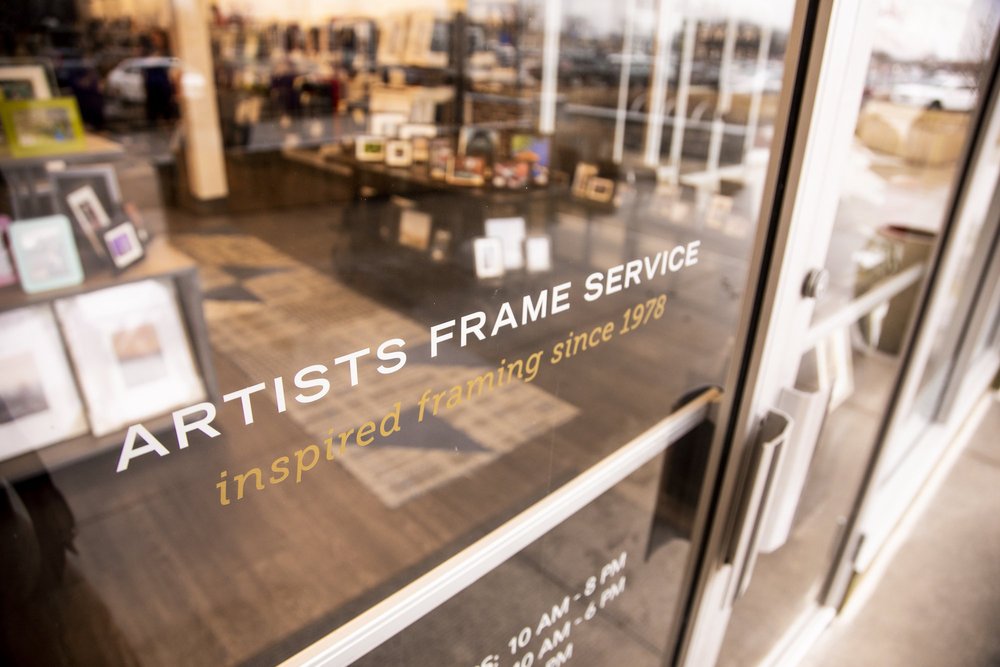 Chicago Frame Shop | Custom Picture Framing Store | Artists Frame Service