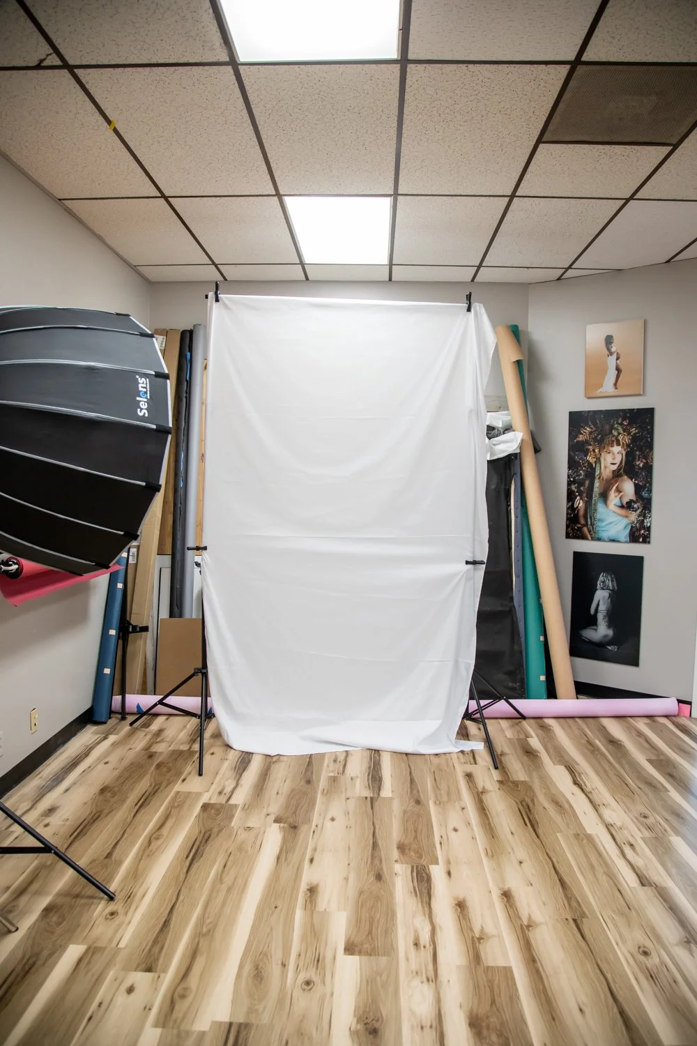 Artificial Light Studio — RAW thestudio.