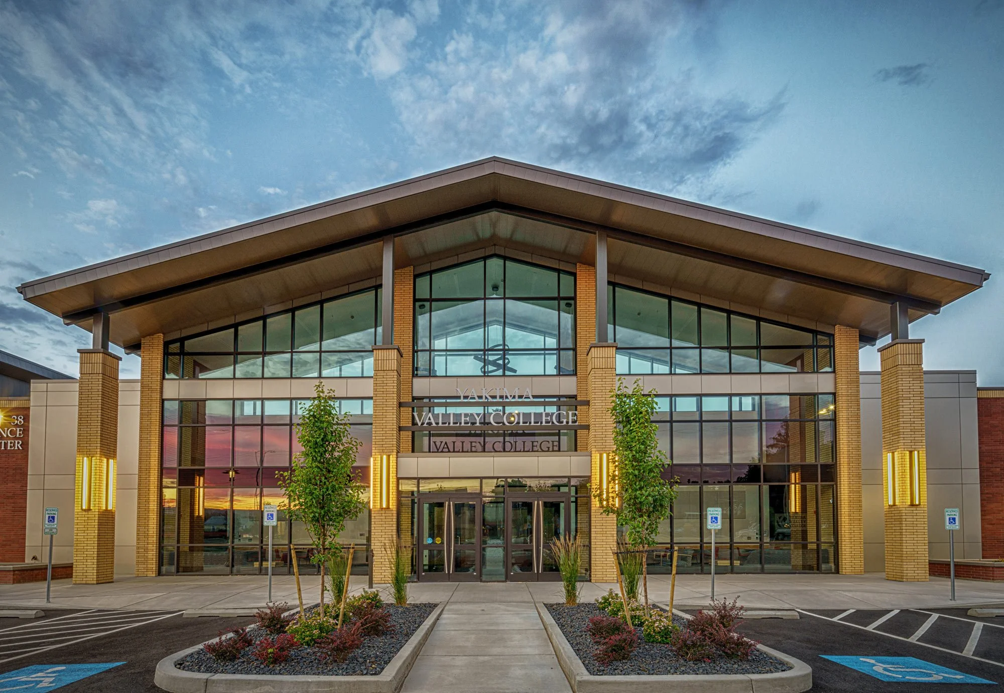 Tess Slotted: Architectural Scaled Wet-Listed Exterior LED Wall Sconce ...