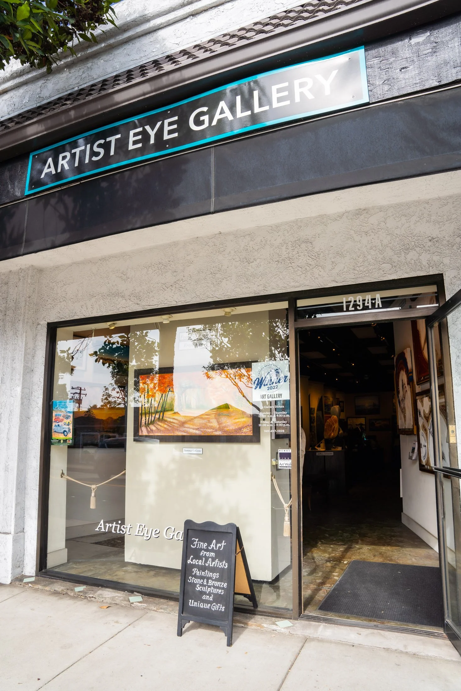 Our Galleries — First Thursdays Art Walk - Laguna Beach