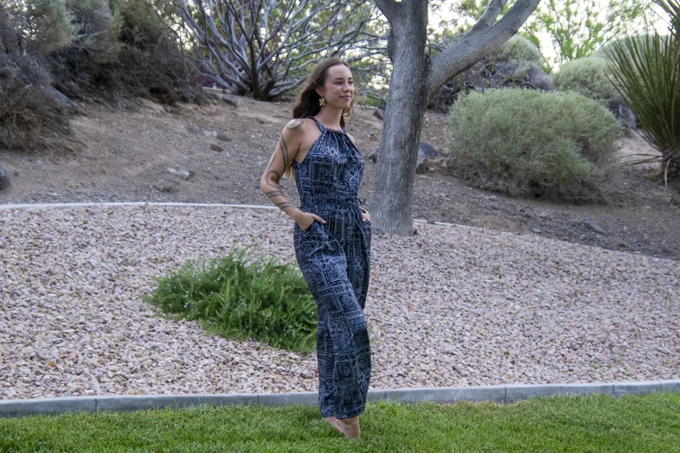 Island Edge Designs Contemporary island fashion for men and women