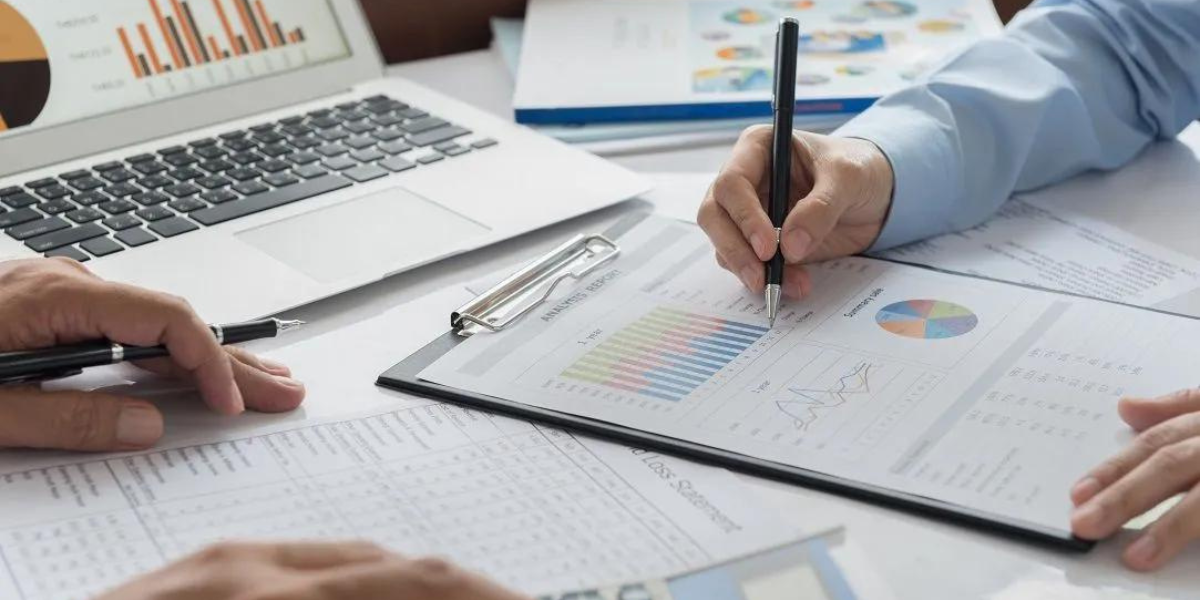 6 Steps for Creating a Fair & Equitable Compensation Plan — Conscious ...