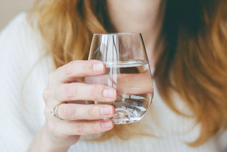 Drinking Water & The Health Benefits For Your Teeth