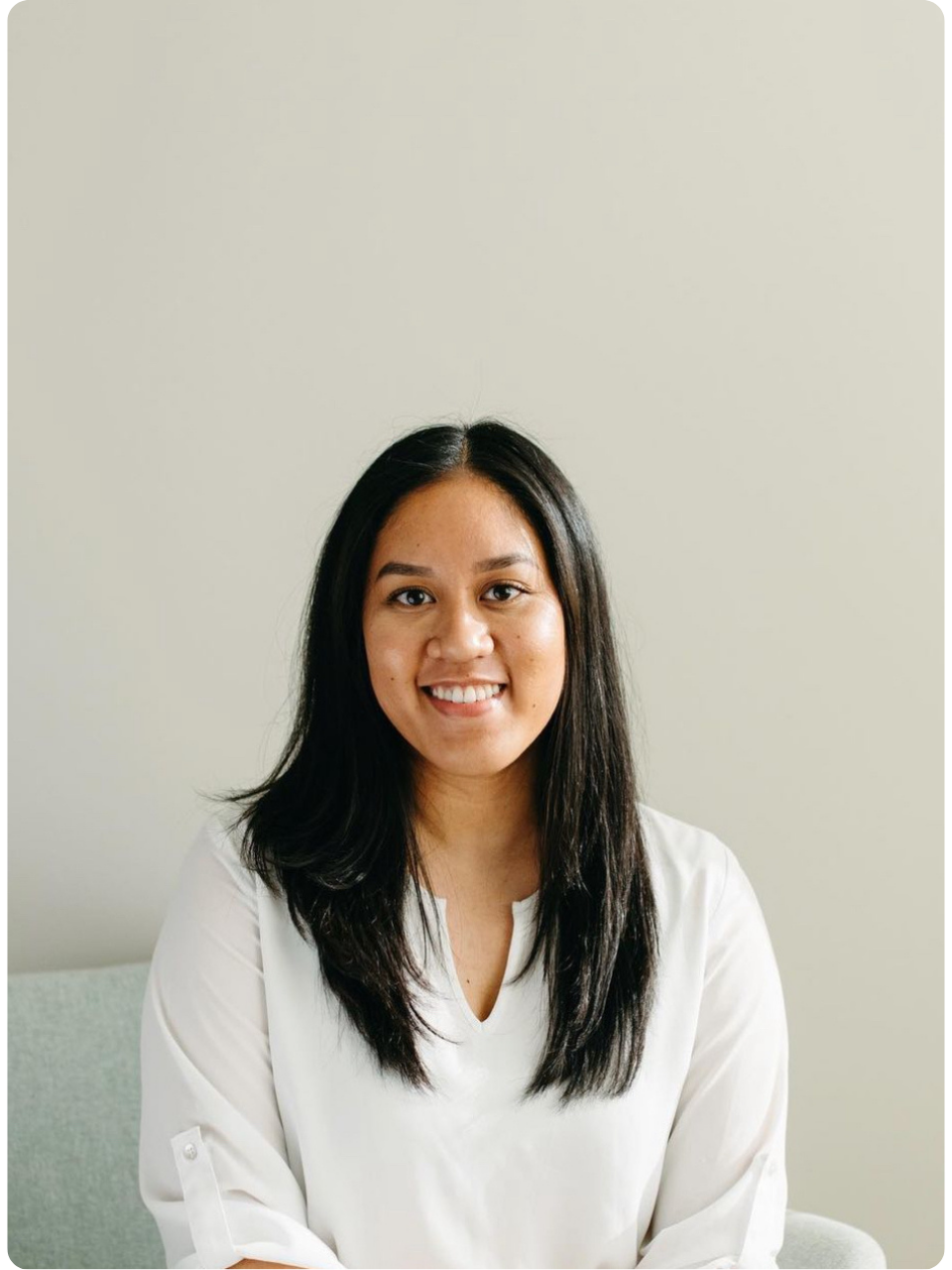 Eunice Mingollo (She/Her), Registered Provisional Psychologist — Riverwest Therapy Collective