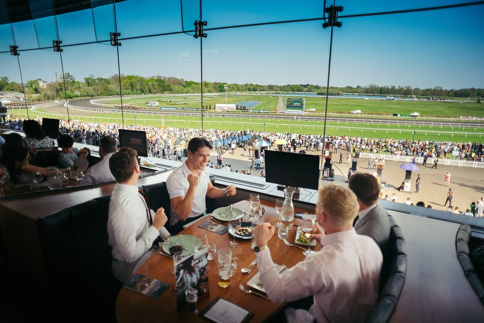 Kempton Racecourse | Discover Racing Excellence — Classic Hospitality