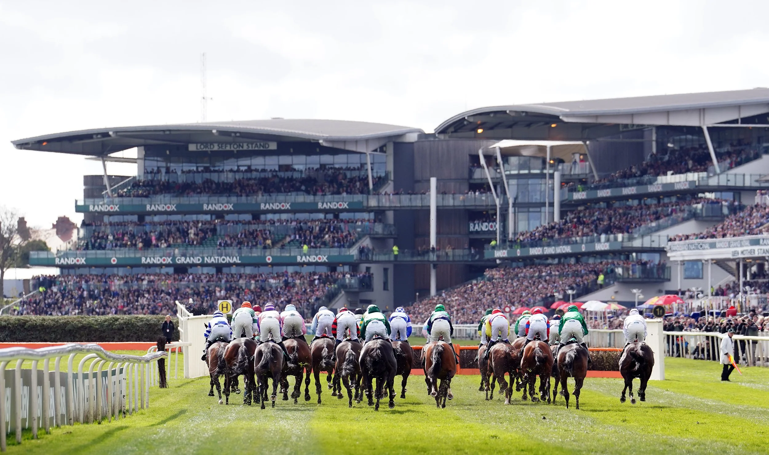 Aintree Racecourse | Experience Racing Glory — Classic Hospitality